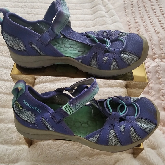 Merrell | Shoes | Merrell Sandals | Poshmark